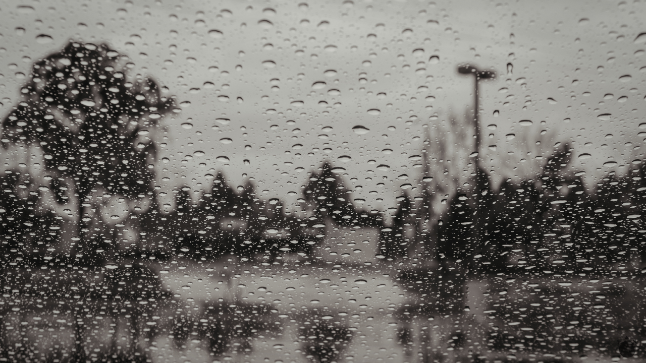 Záhrady zaliala voda. Časť Slovenska má dažďa už dosť | iMeteo.sk
